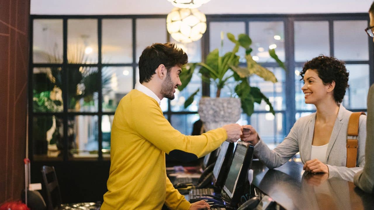 What Time Is Late Checkout At Hotels Next Vacay