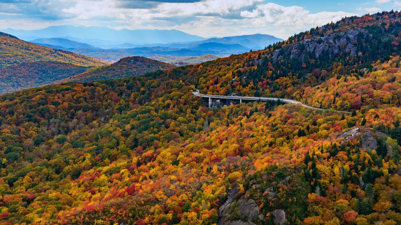 12 Fall Road Trips for Picture-Perfect Scenery - Next Vacay